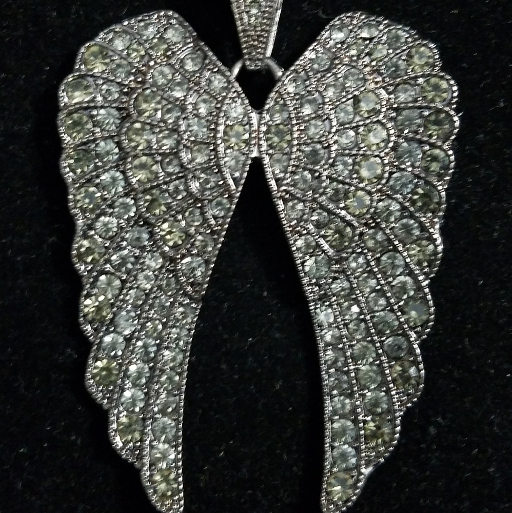 Angel Wings Pendant Gun Metal Black - Gem